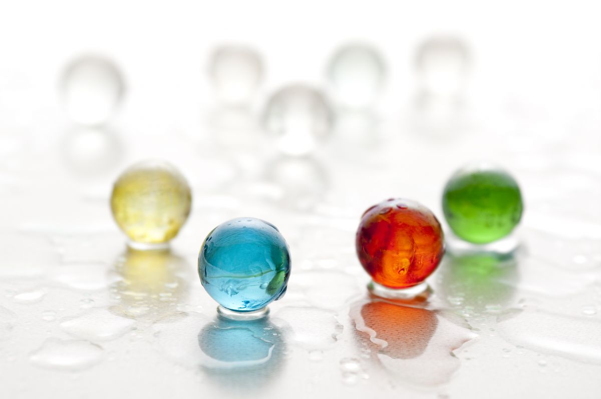 Colored Planets | GANREF