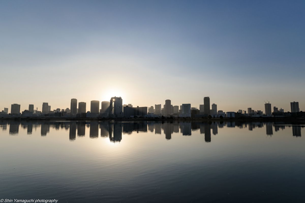 Osaka skyline ”waking" | GANREF