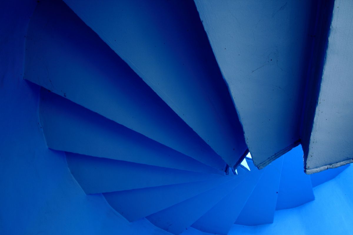 Gradation-Blue | GANREF