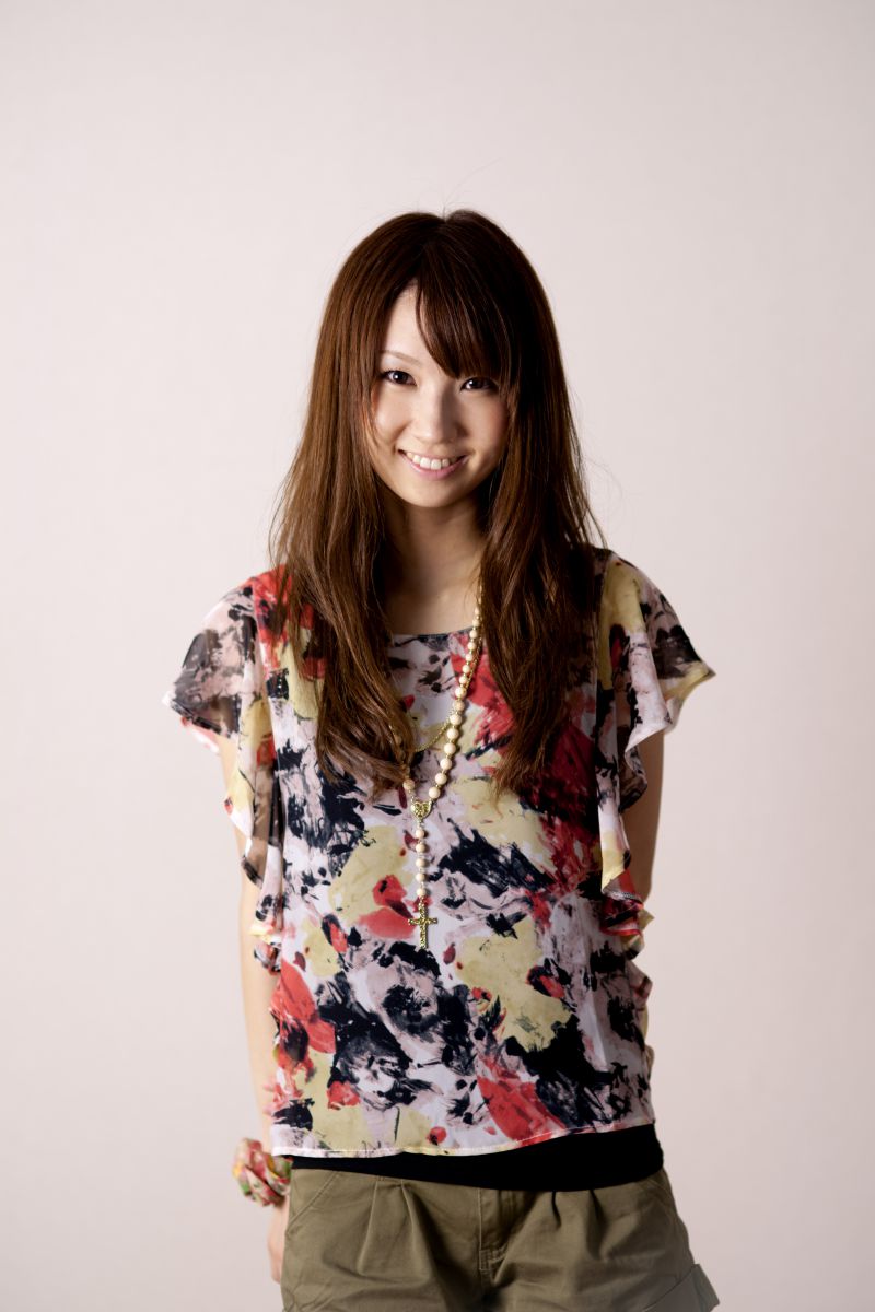 Portrait_Rie_2 | GANREF