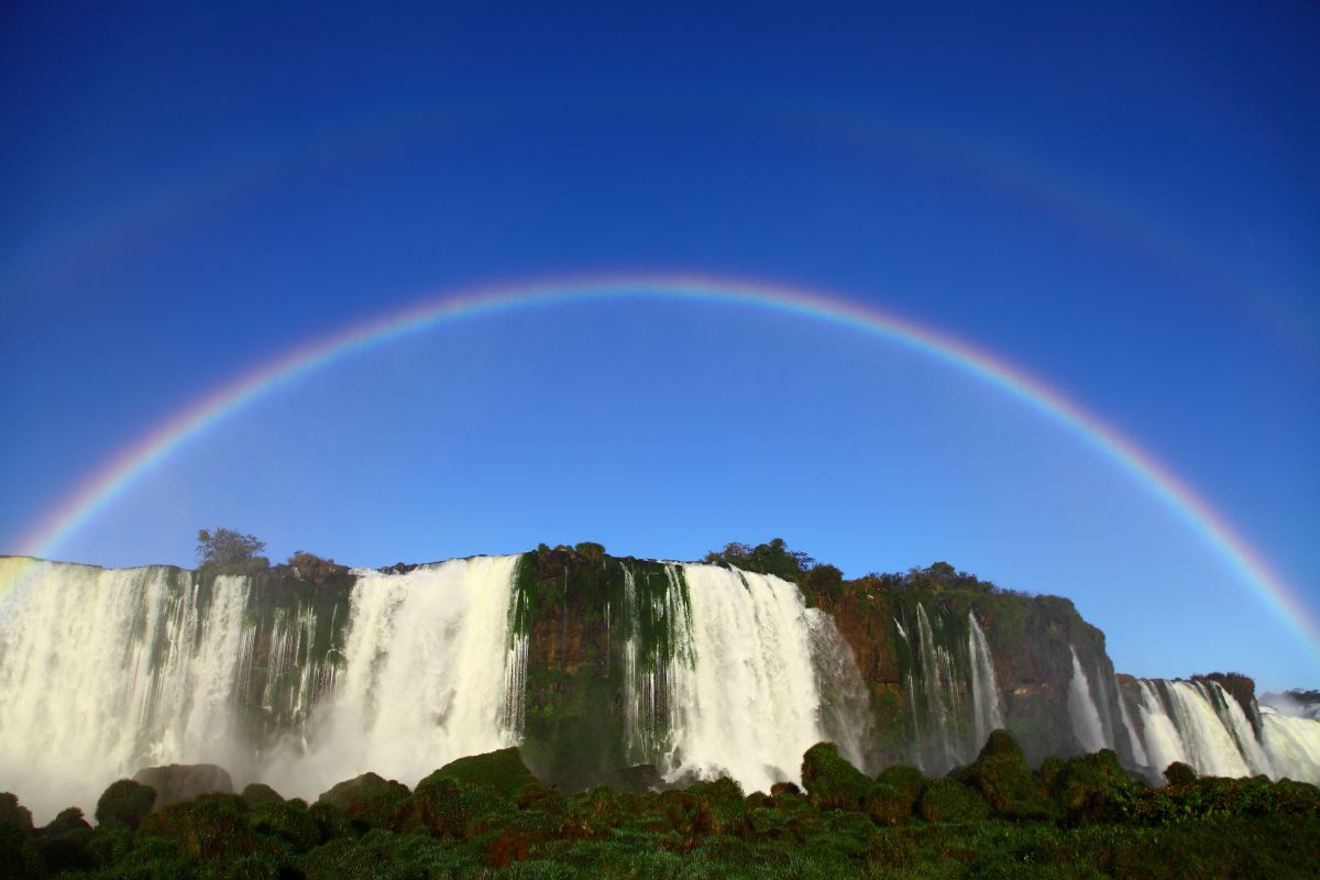 Water Falls with Rain and Bows | GANREF
