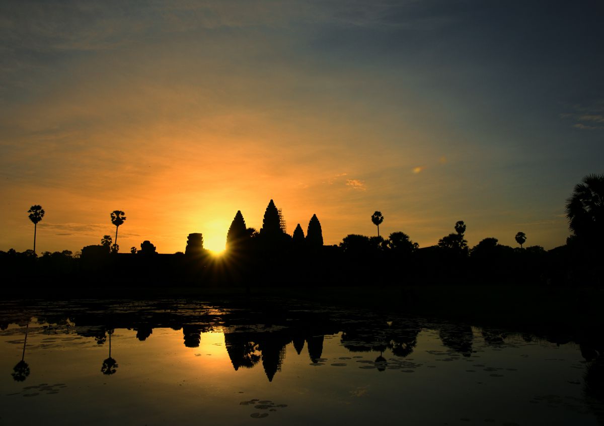 Sunrise of AngkorWat | GANREF
