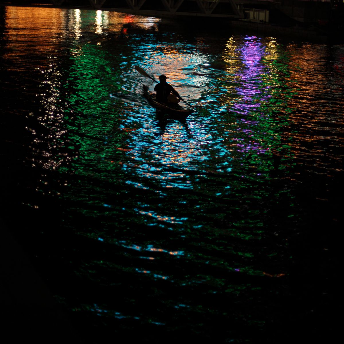 Rainbow Seeker | GANREF