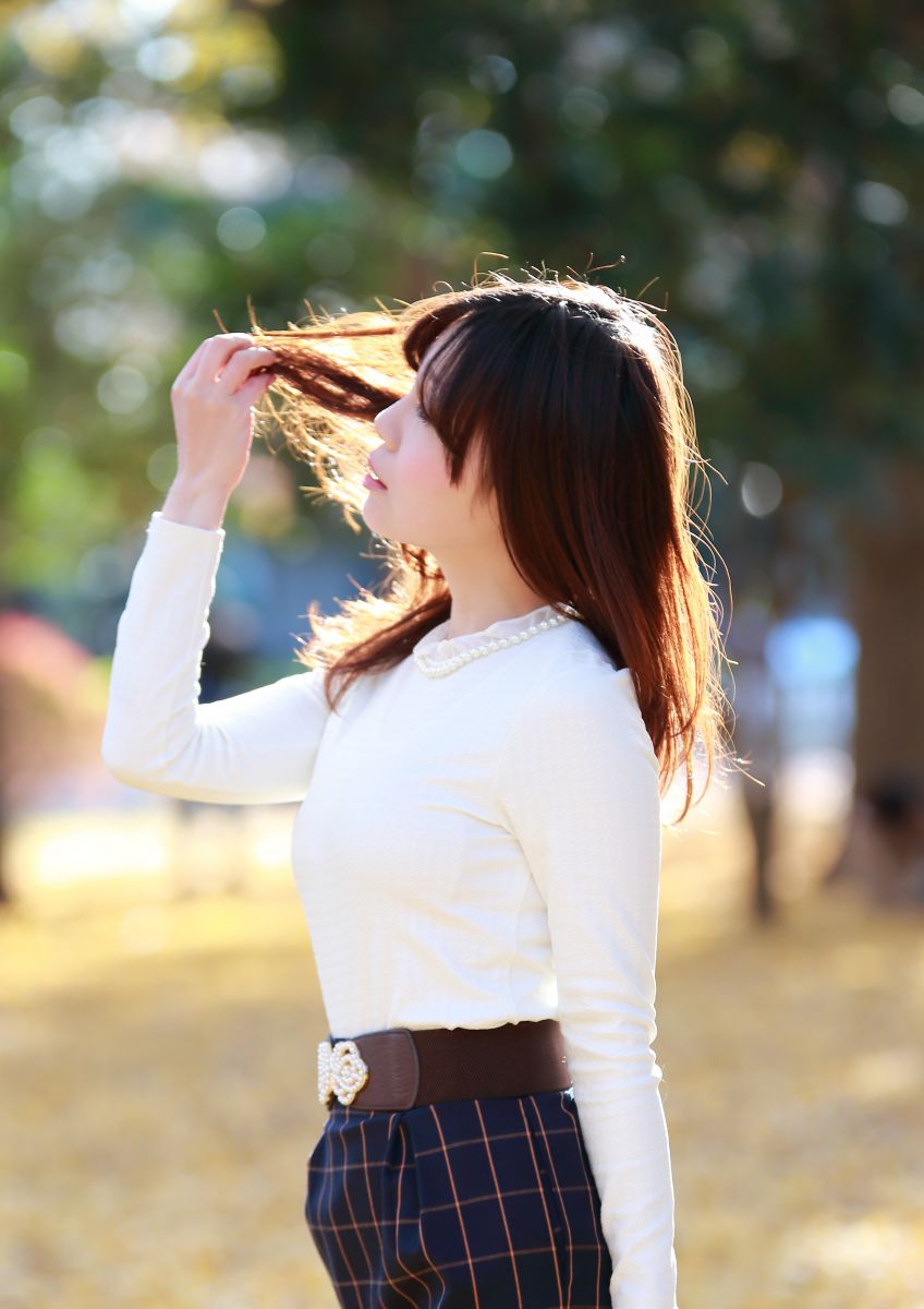 光の中で | GANREF