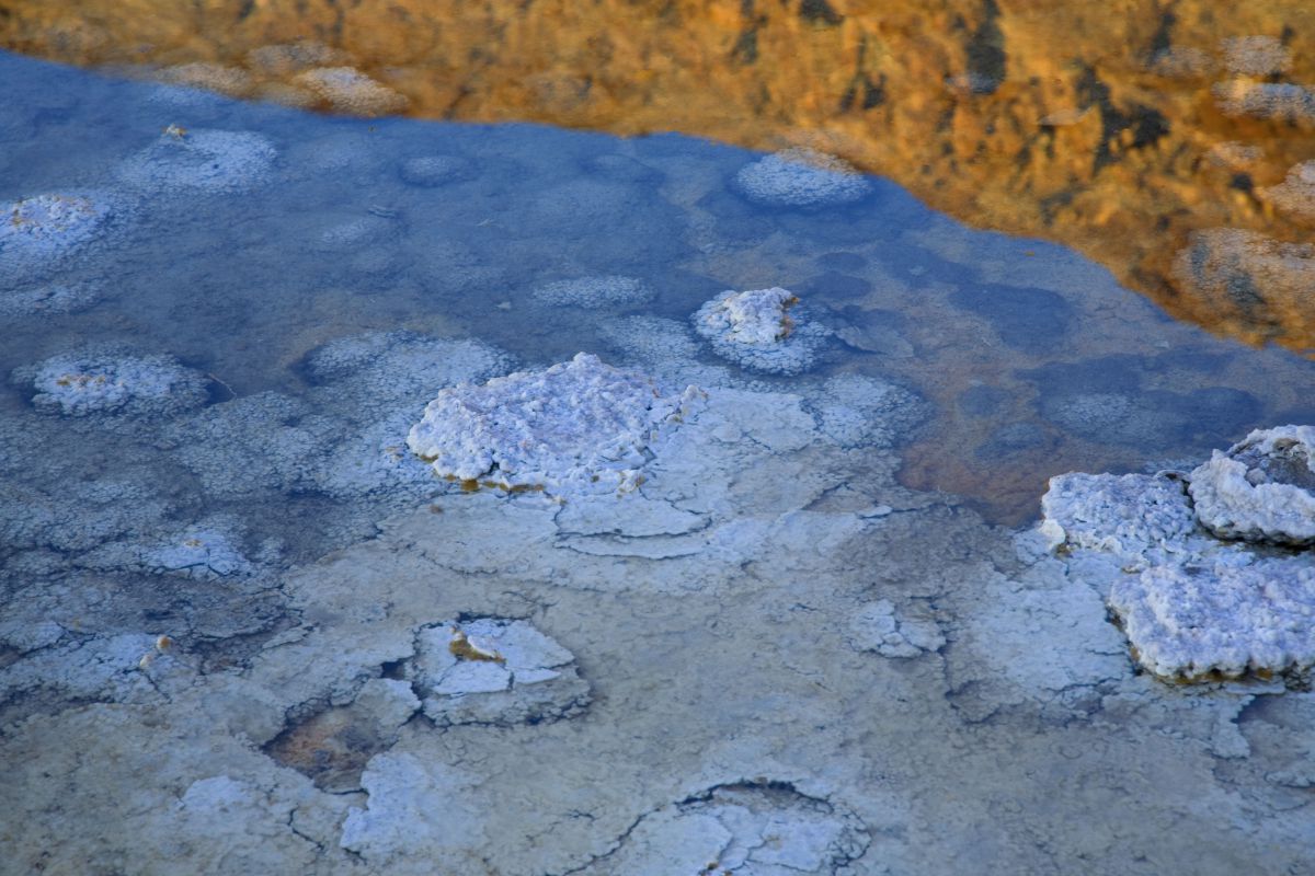 Salt Lake in desert | GANREF