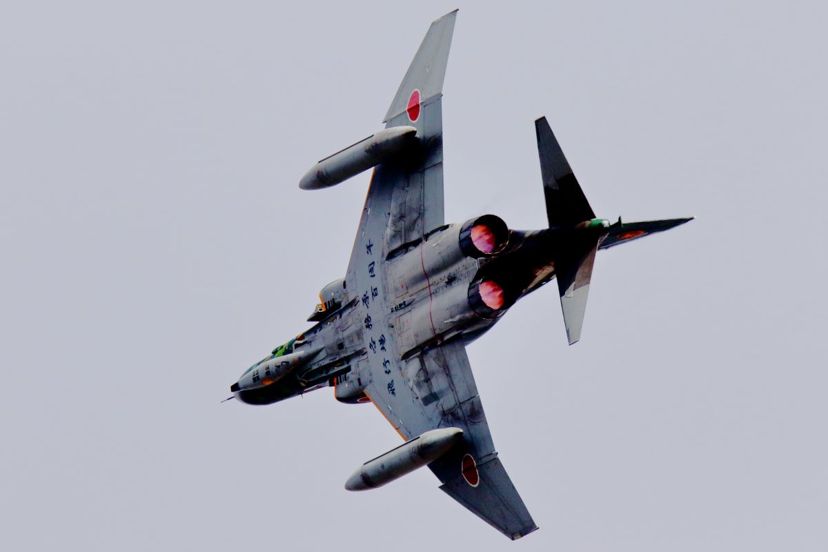 BURNING PHANTOM | GANREF