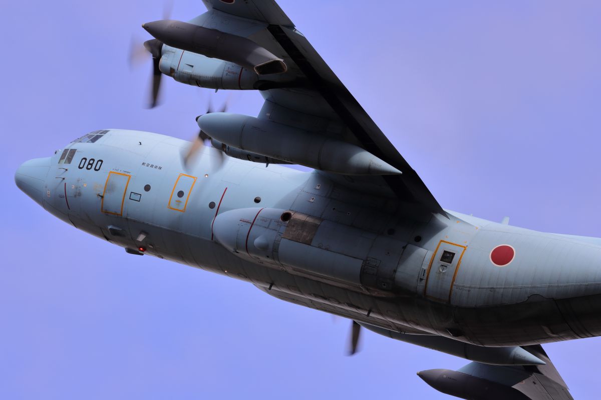 KC-130H機動飛行 | GANREF