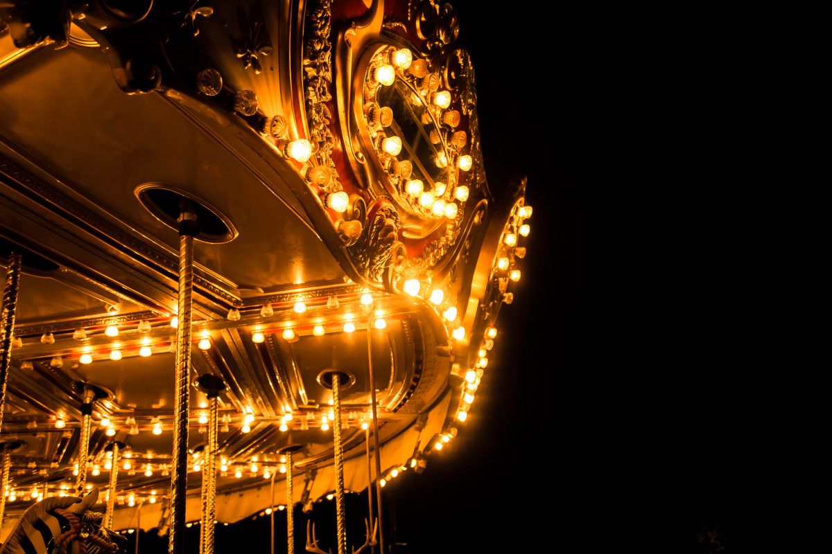 過ぎ去る | GANREF