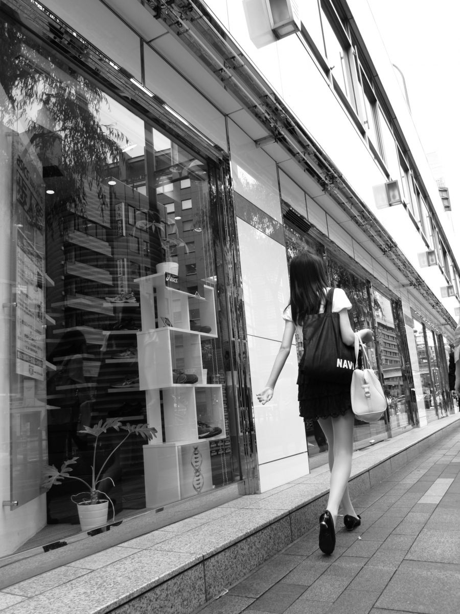 Show window | GANREF