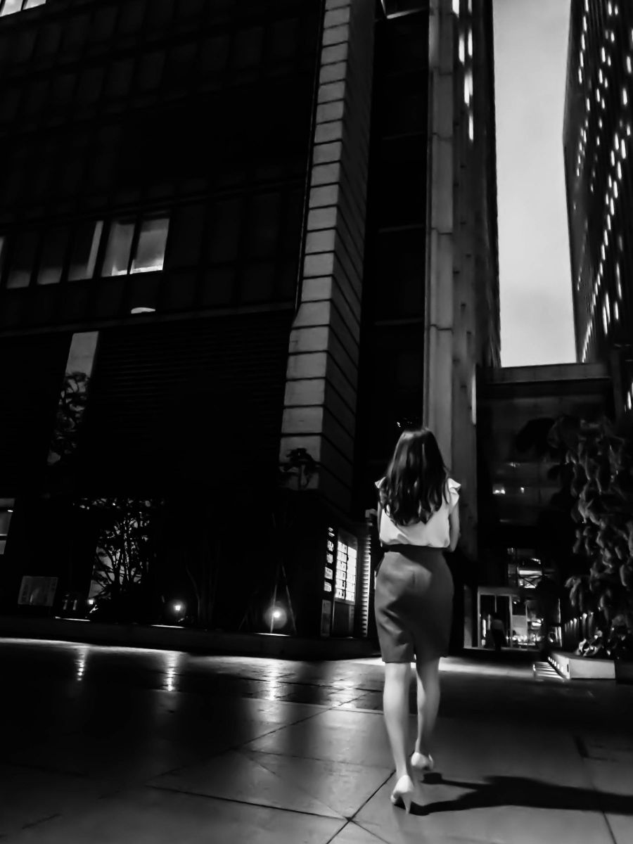 End of Summer in Marunouchi | GANREF