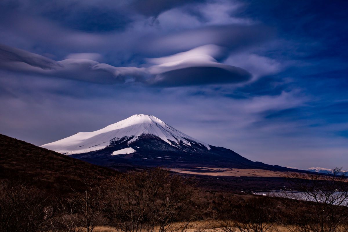 奇妙な形の雲 | GANREF