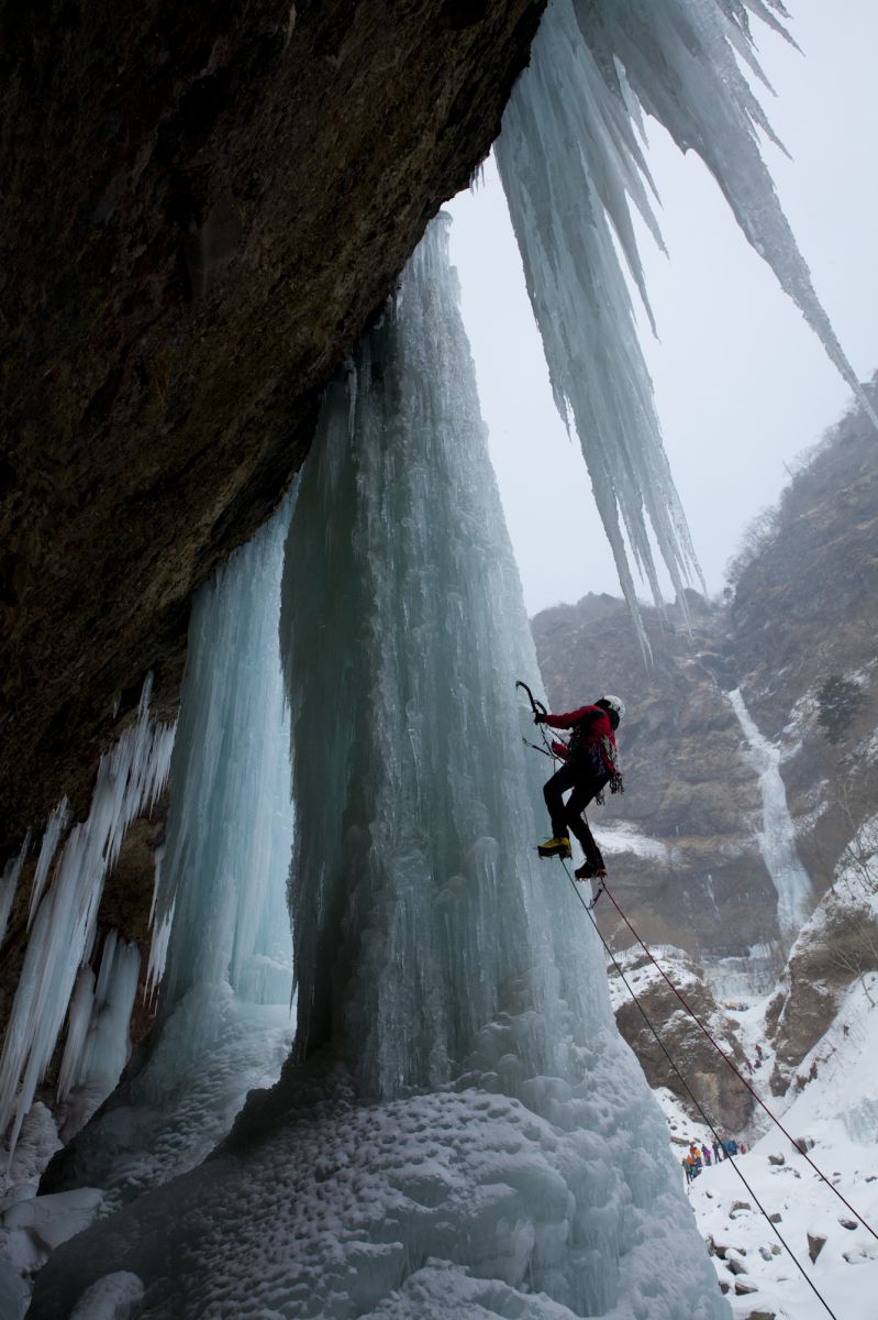 Let's climb | GANREF