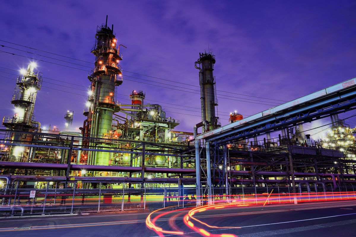 Factory night view | GANREF