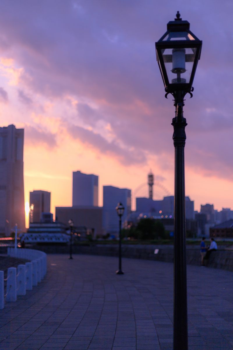 Melty Sunset | GANREF