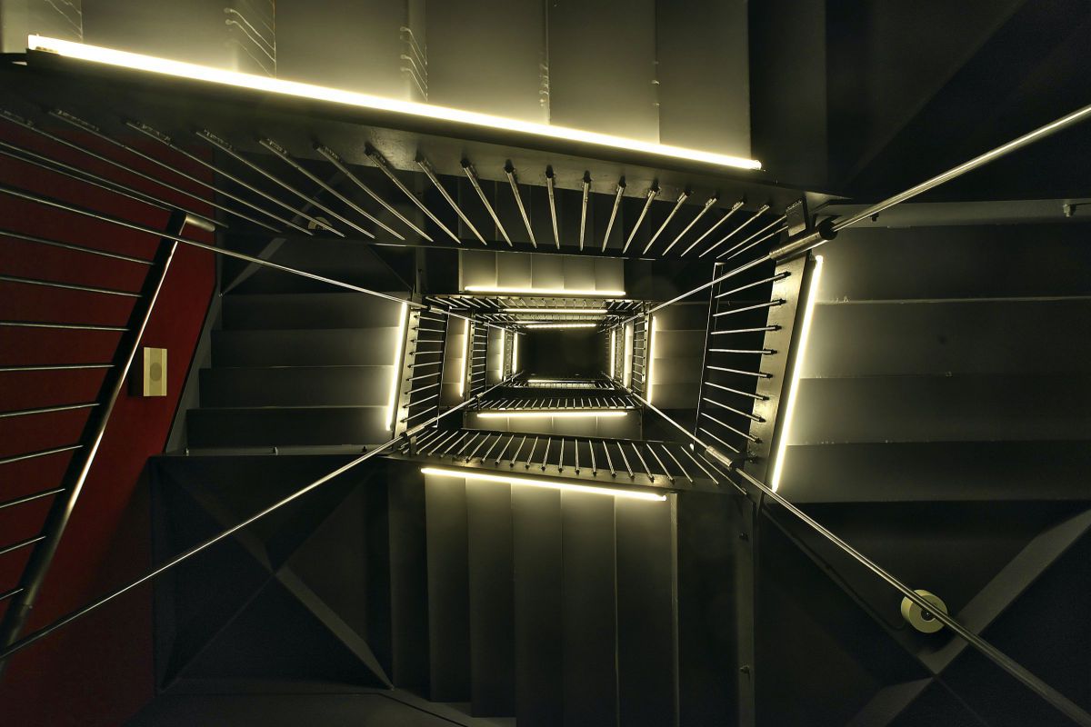 Steel frame atrium | GANREF