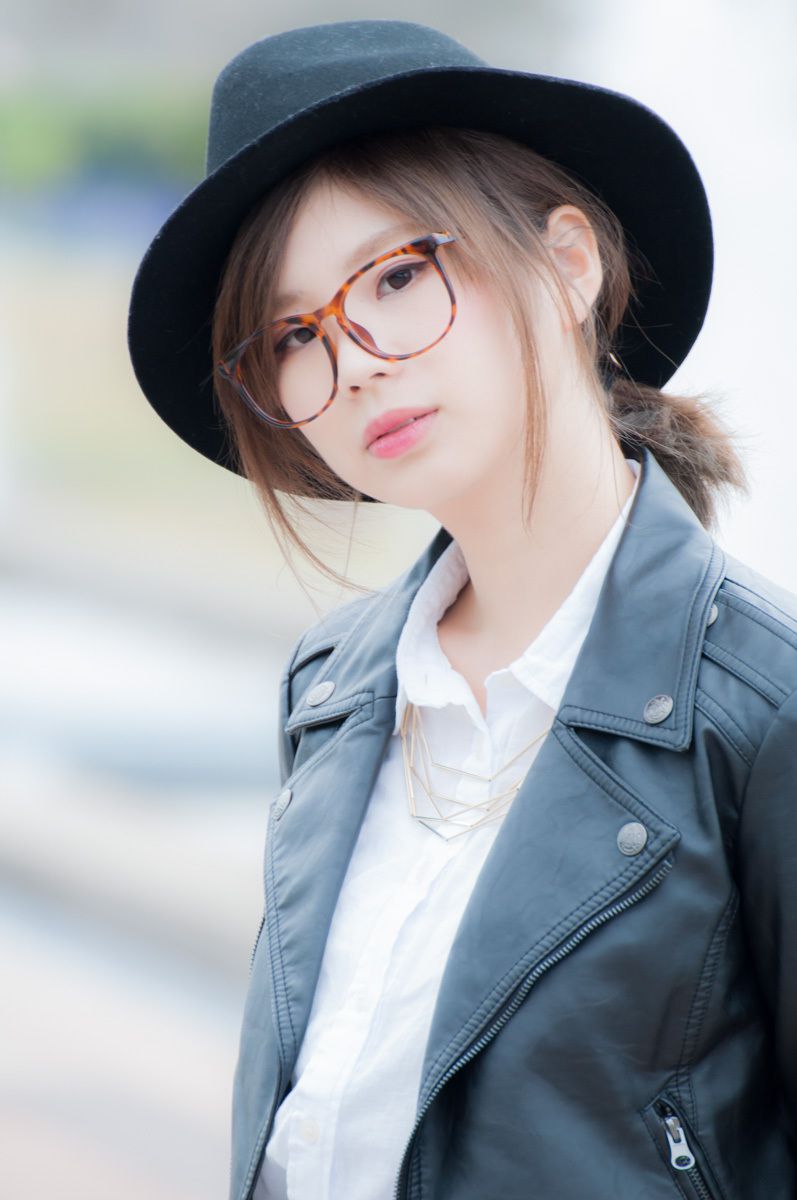 Off shot No,1 | GANREF