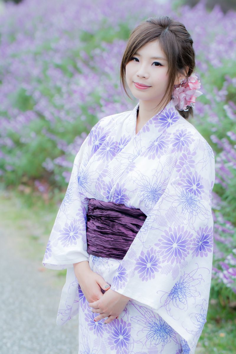 秋に浴衣で…01 | GANREF