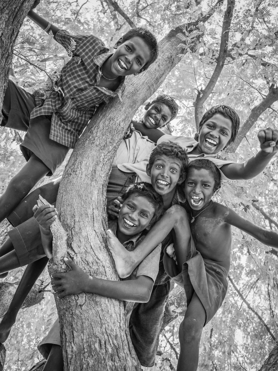 Naughty Boys | GANREF