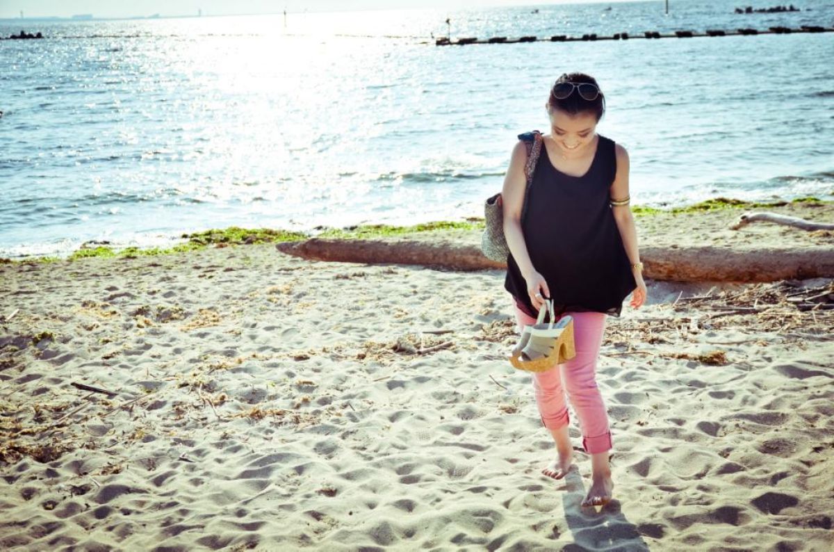 Off the Beach | GANREF