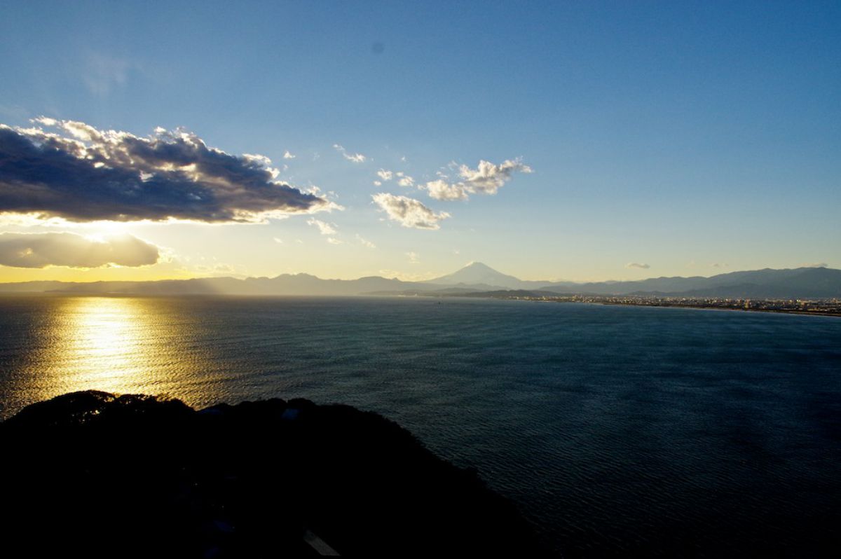 Wide viewing from enoshima | GANREF