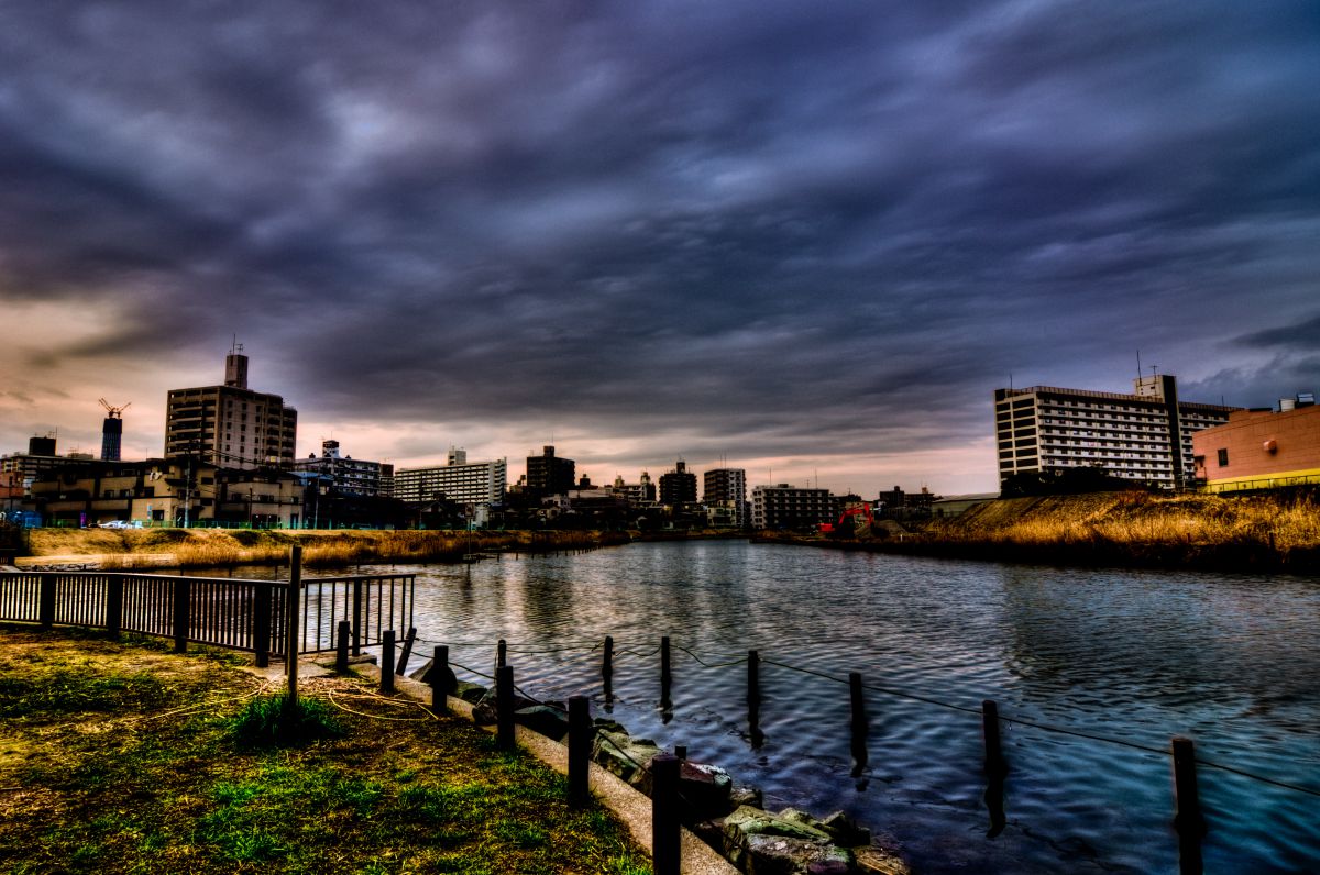 darkened HDR | GANREF