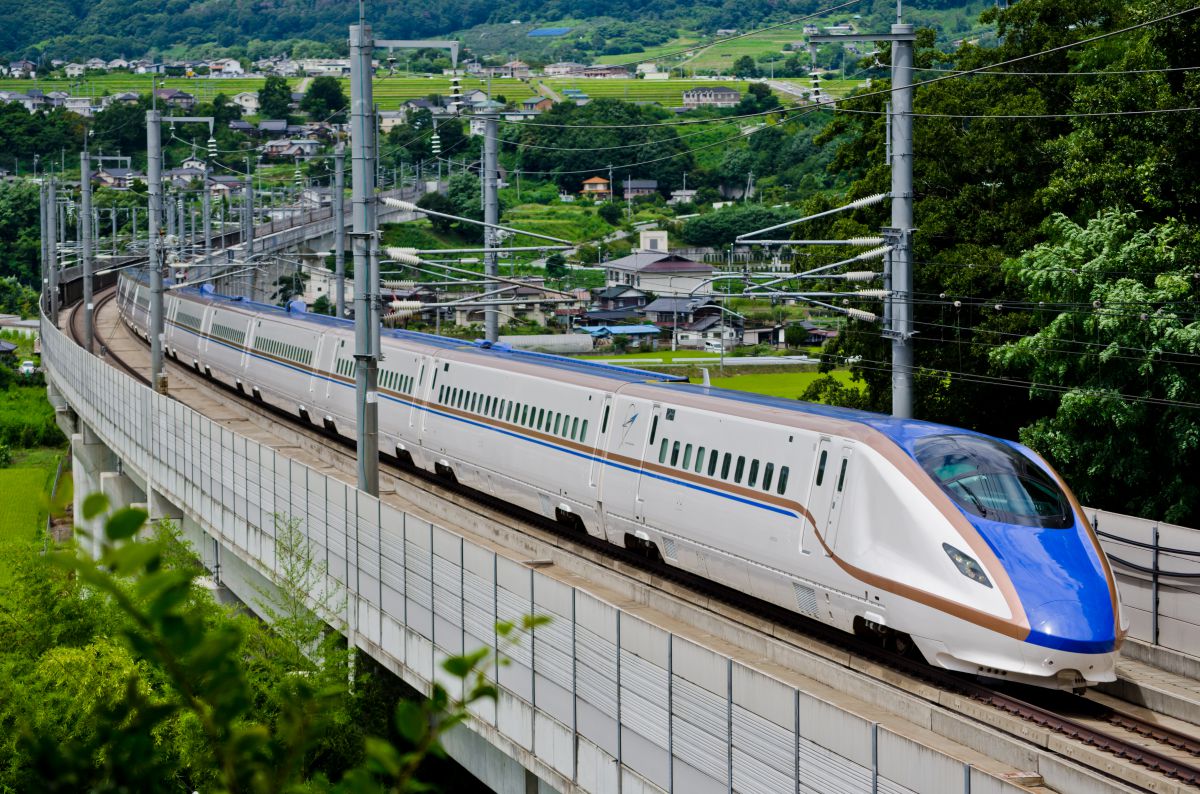 JR北陸新幹線 E7系 はくたか | GANREF