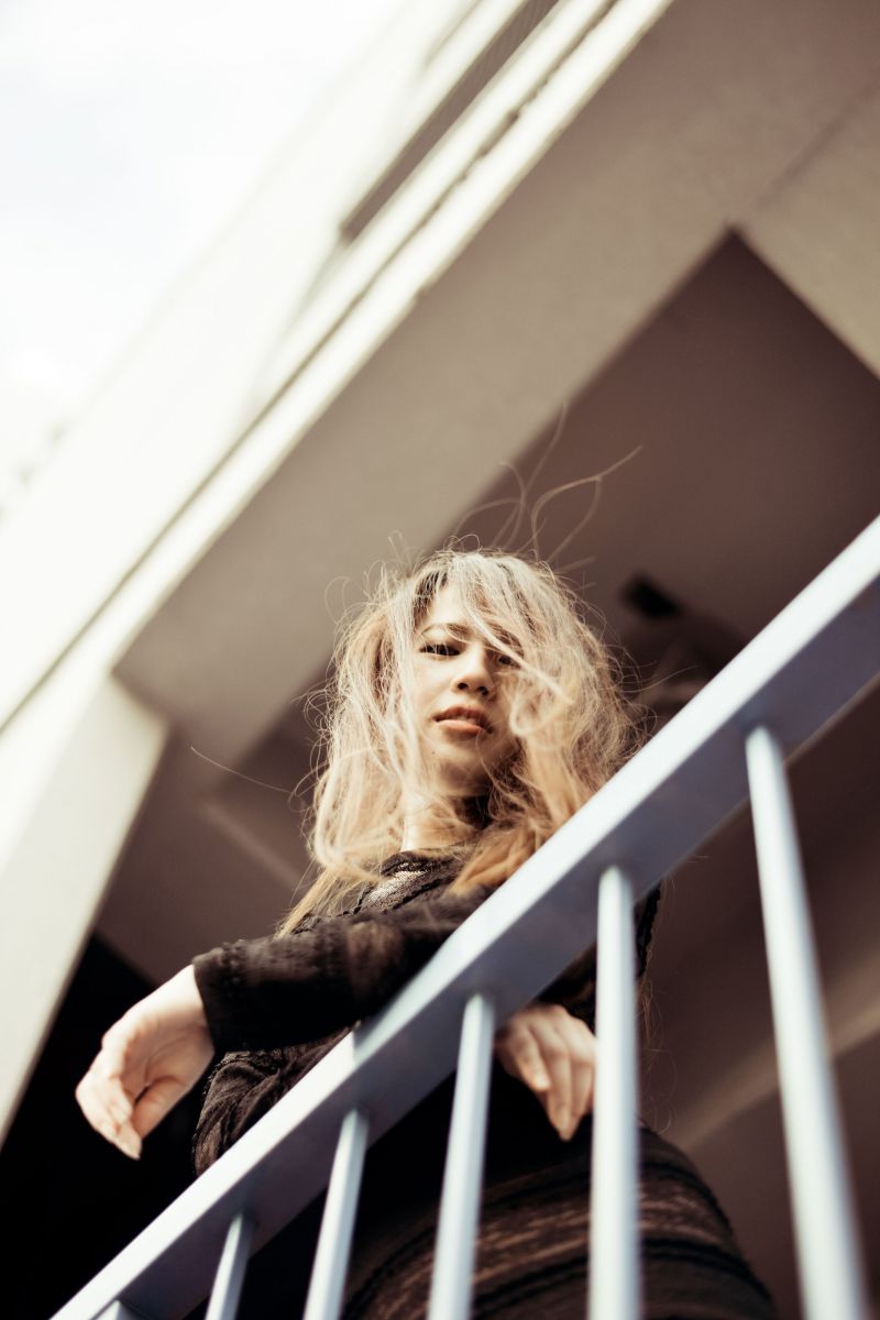 look up at the sky | GANREF