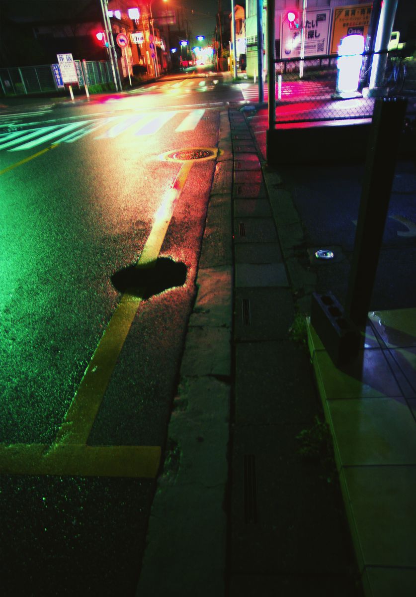 路面／真夜中／反射 | GANREF