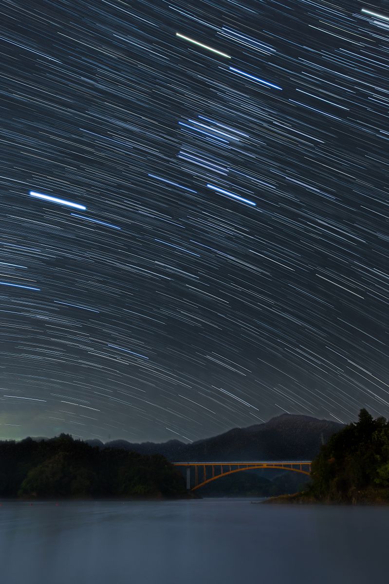 宮が瀬に沈むオリオン | GANREF