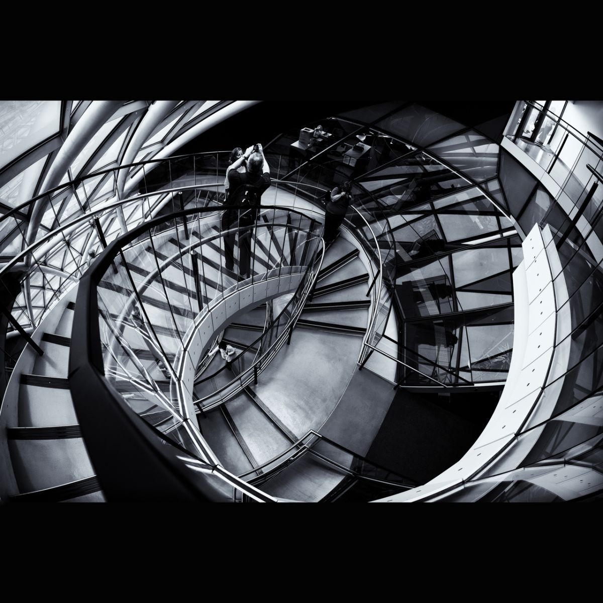 Vertical Labyrinth | GANREF