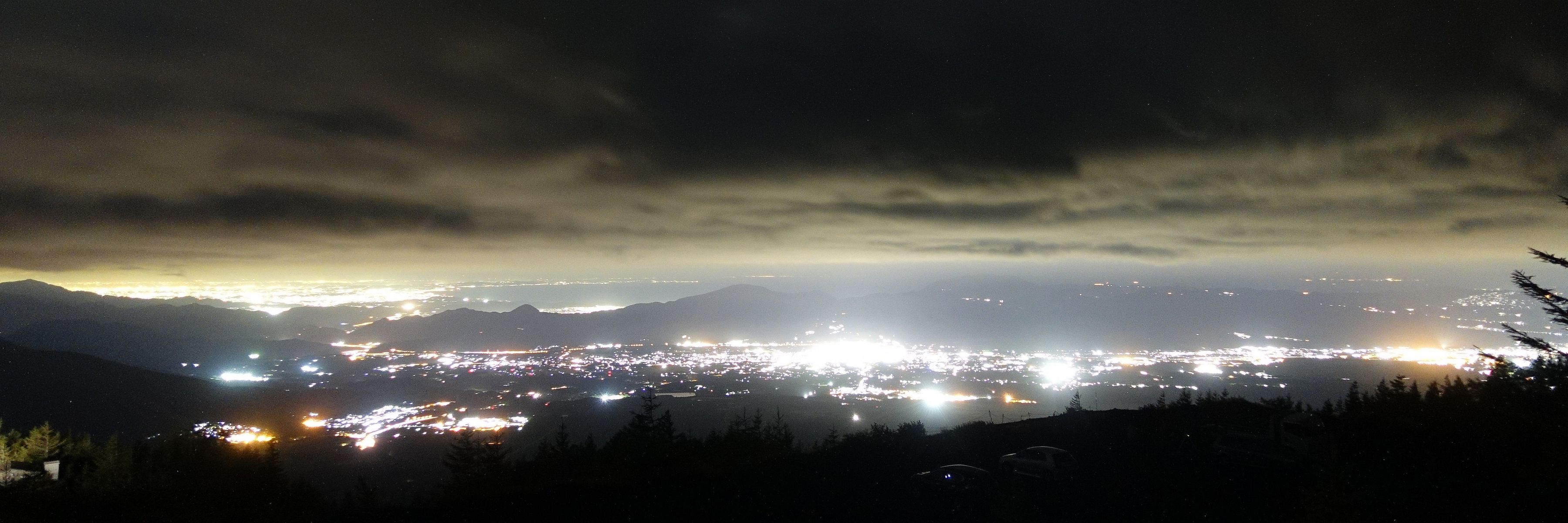 Sparkling night view | GANREF