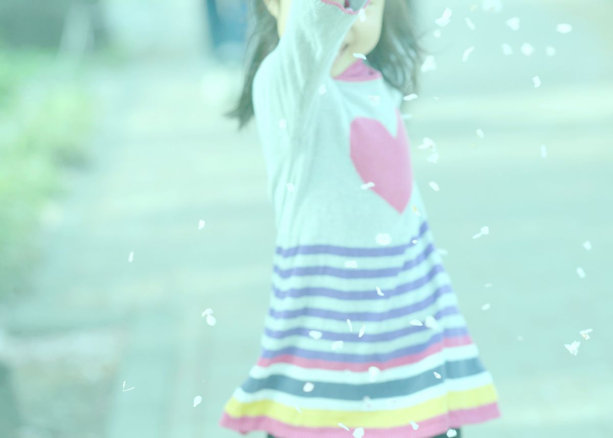 Spring Airy Dance | GANREF