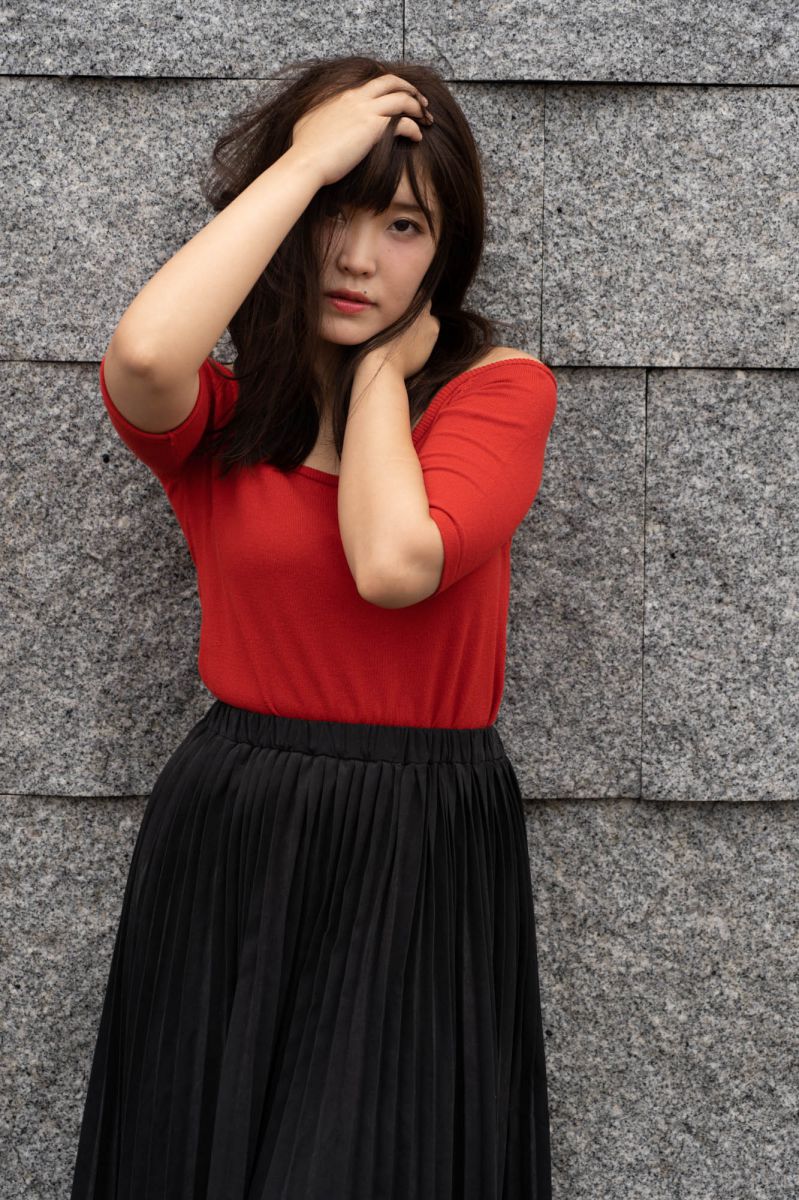 Conflict between red and black | GANREF