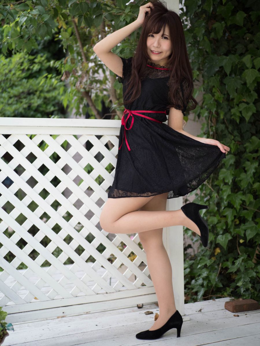 Black & Red.06 | GANREF