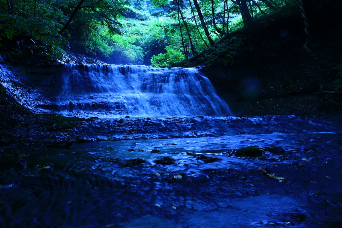 Blue Waterfall | GANREF