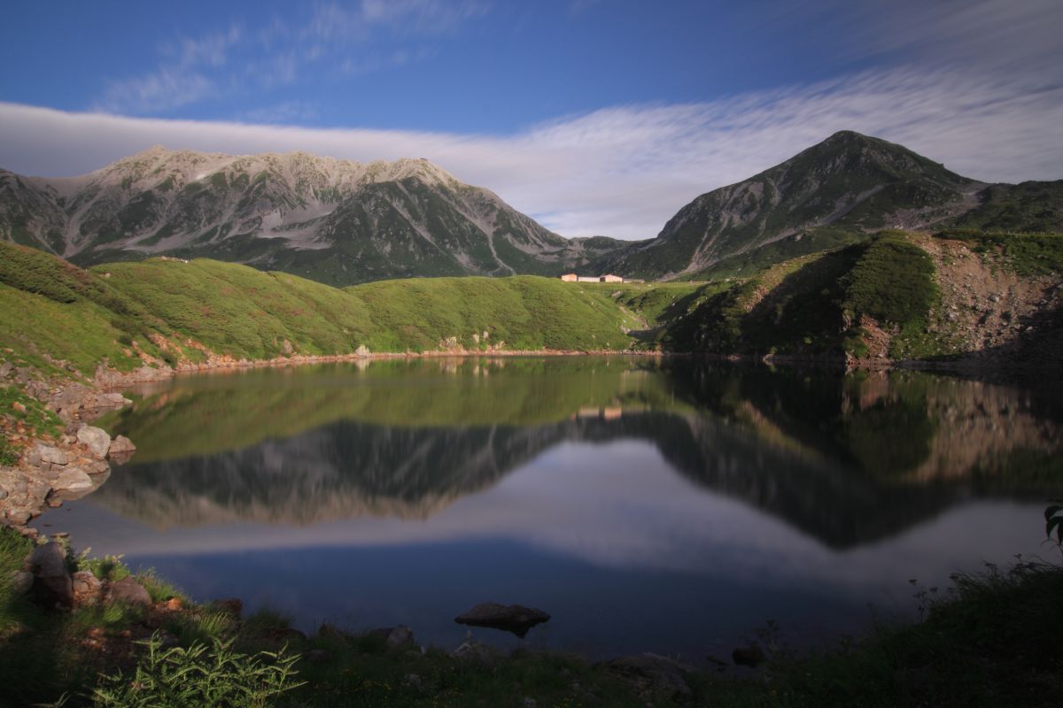 斜陽に色落とす | GANREF