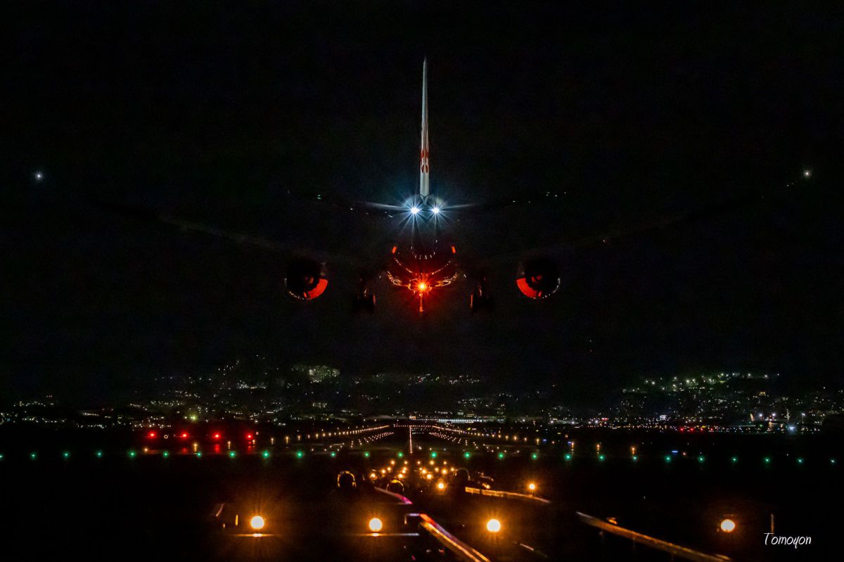 Synchronized Flash | GANREF