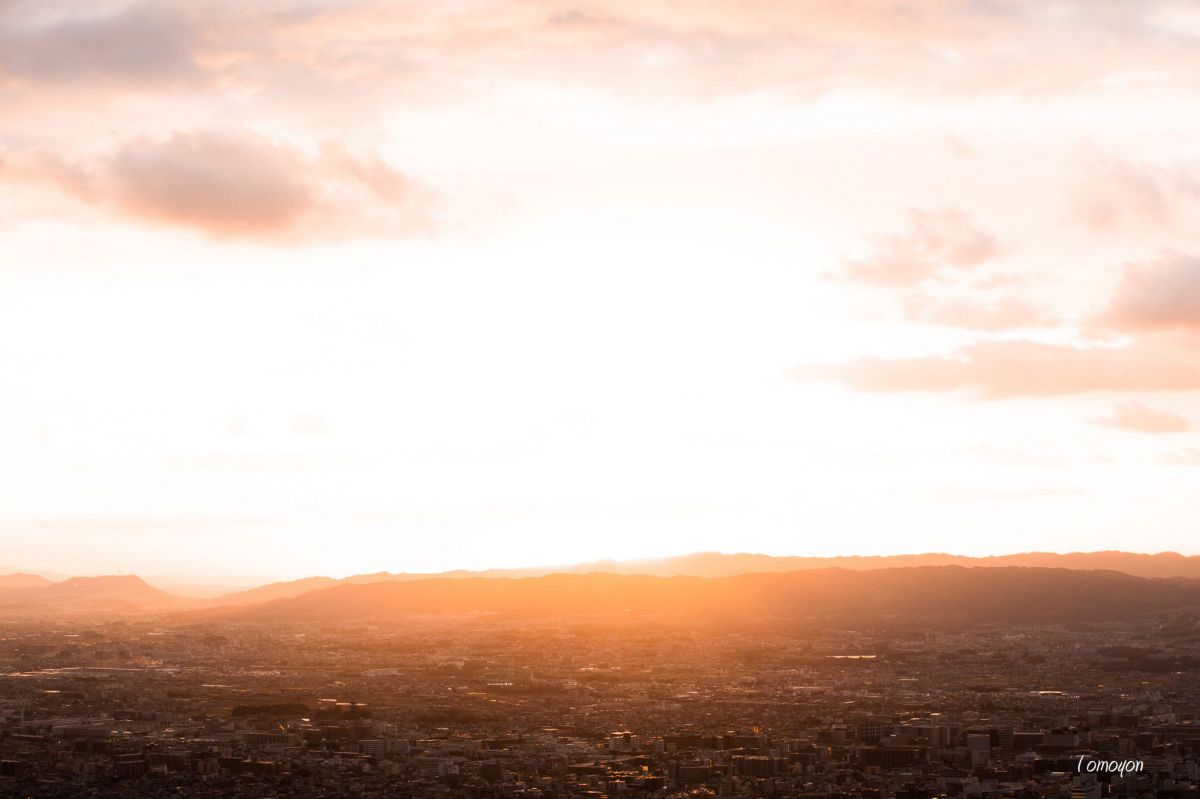 Burning sky | GANREF