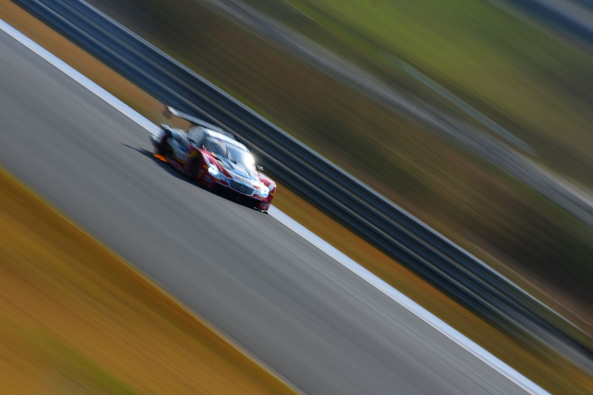 swift runner | GANREF