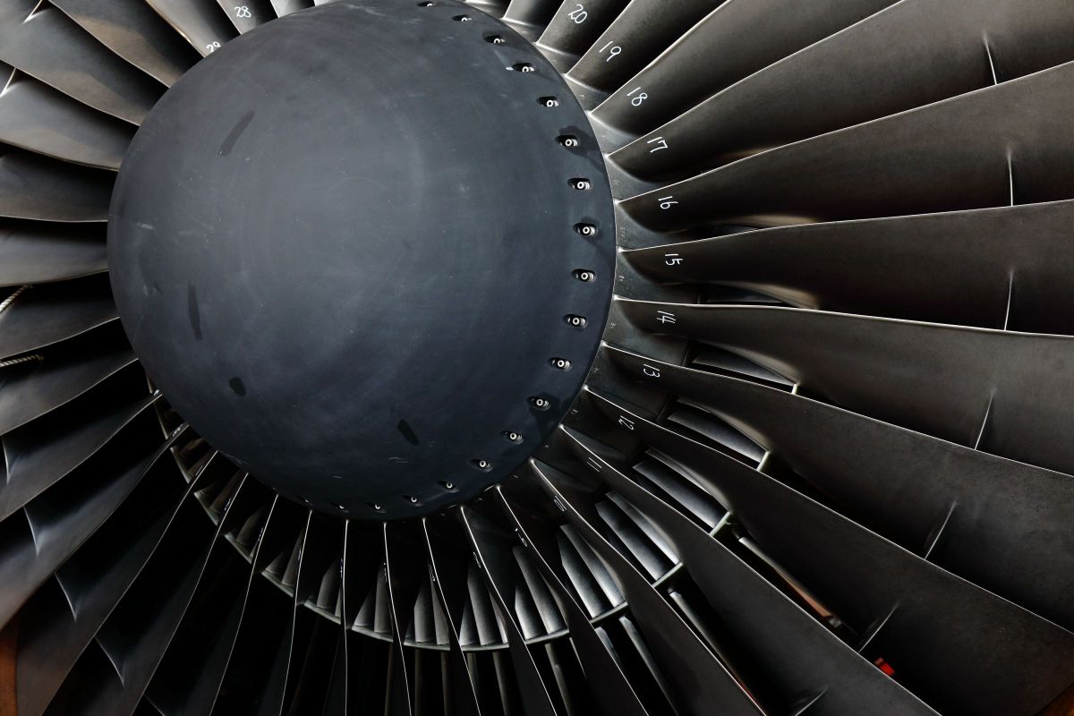 空中給油機 KC-767 エンジン | GANREF