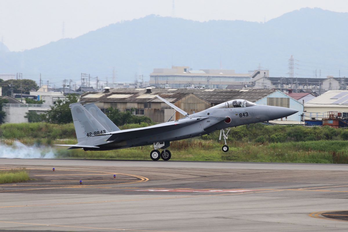 着陸 F-15J | GANREF