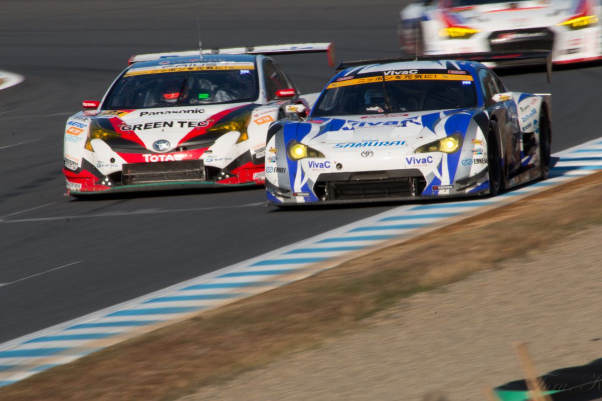 side-by-side | GANREF