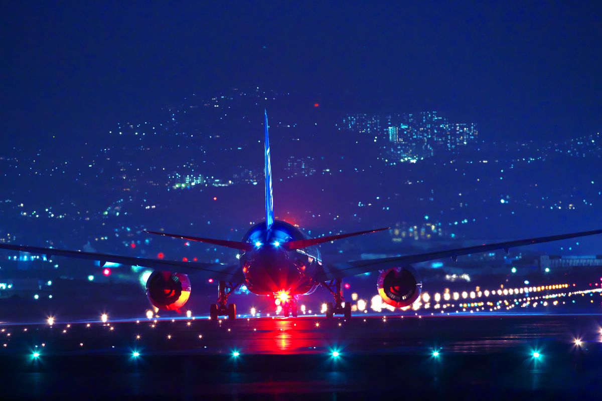 Line up and wait | GANREF