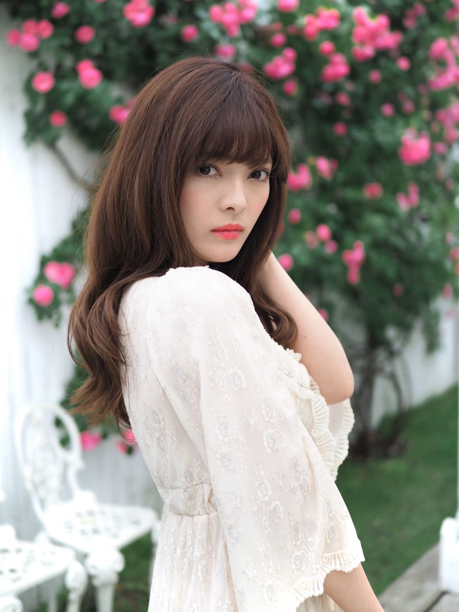 花の中で | GANREF