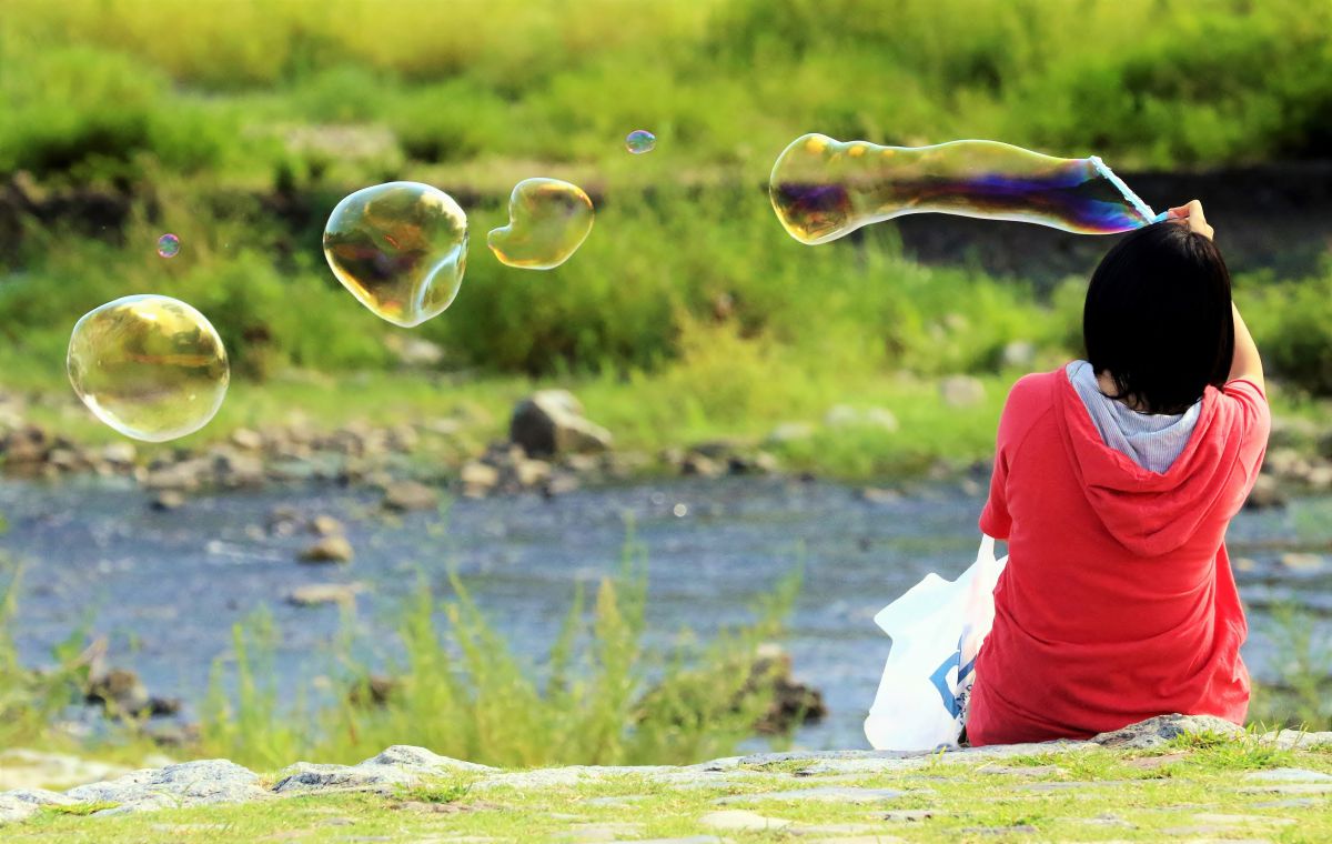 soap bubbles | GANREF