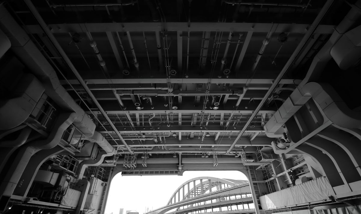 Piping ＆ Kobe Bridge | GANREF