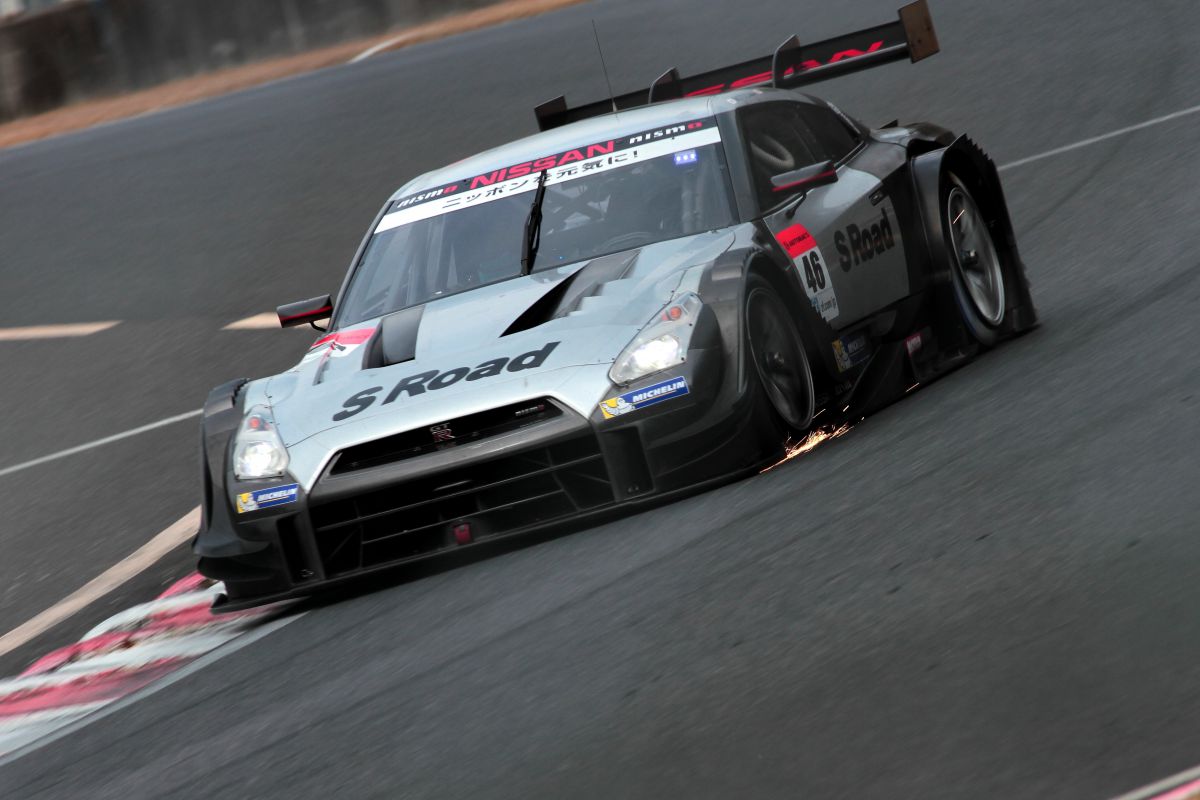 S Road MOLA GT-R | GANREF