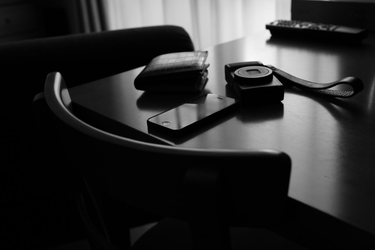 on the table | GANREF