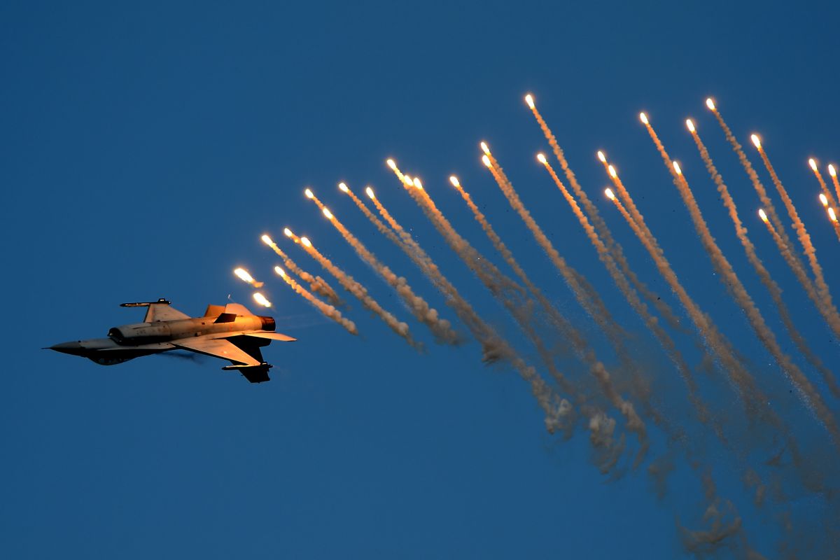 Flare ! 』 | GANREF