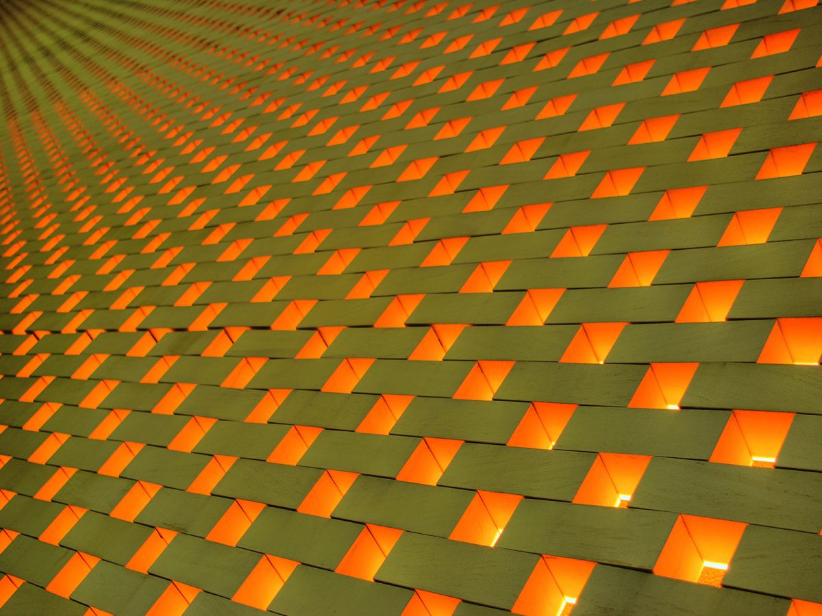 Lighting Wall | GANREF